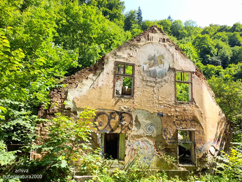 O excursie plina la Pietrele lui Solomon – BUCEGI NATURA 2000